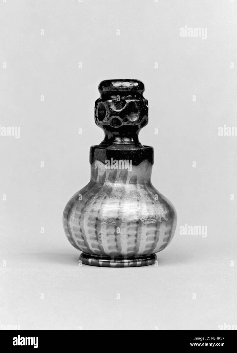 Tiffany 1900 hi-res stock photography and images - Alamy