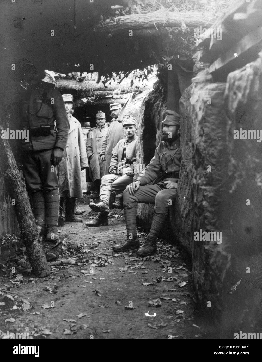 Trench first world war hi-res stock photography and images - Alamy