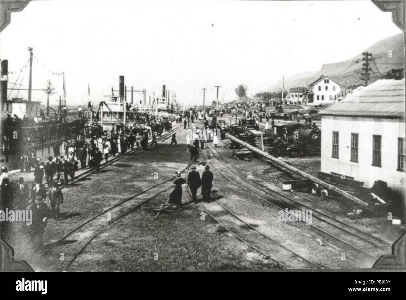 Celilo canal hi-res stock photography and images - Alamy