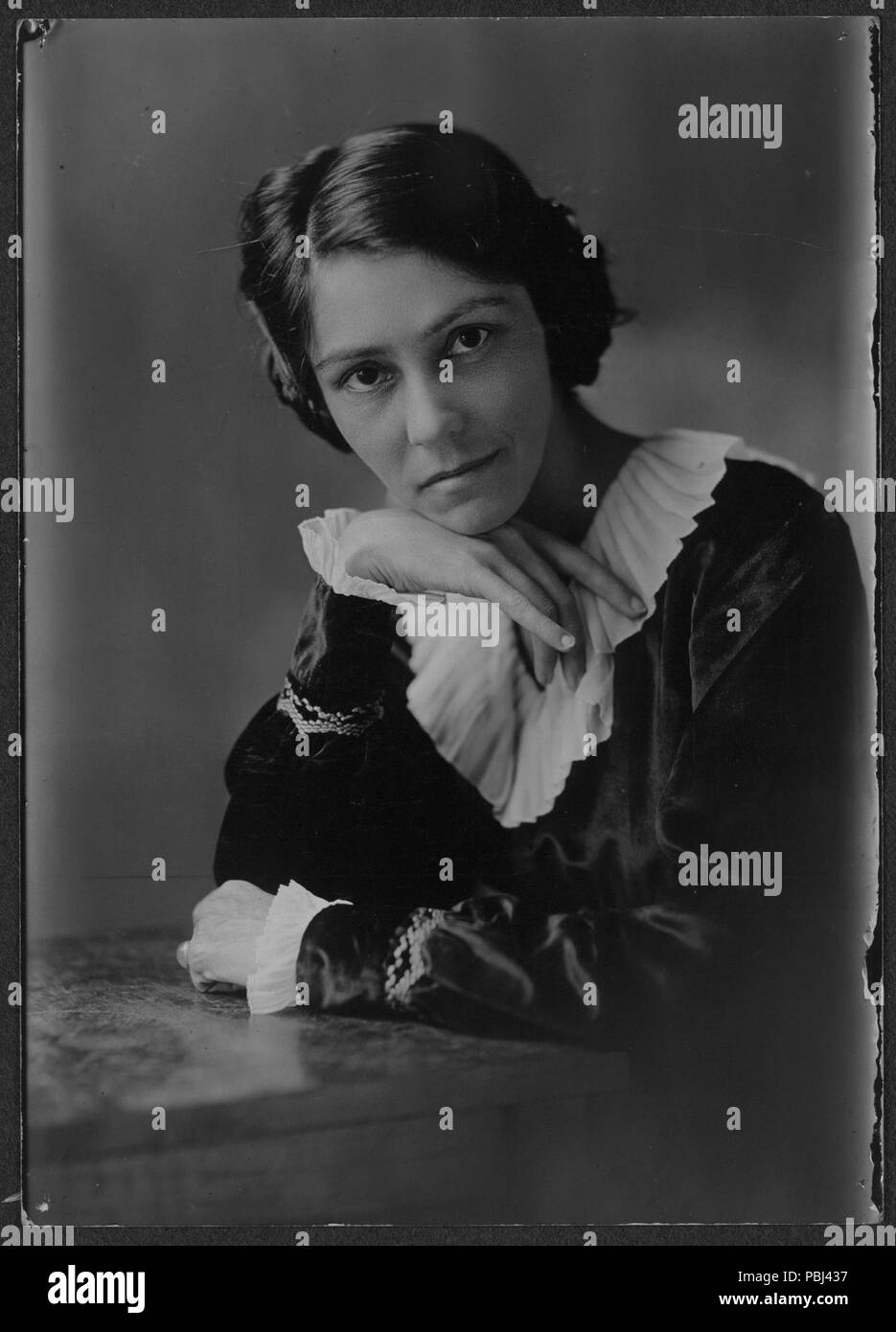 Vivian pierce hi-res stock photography and images - Alamy