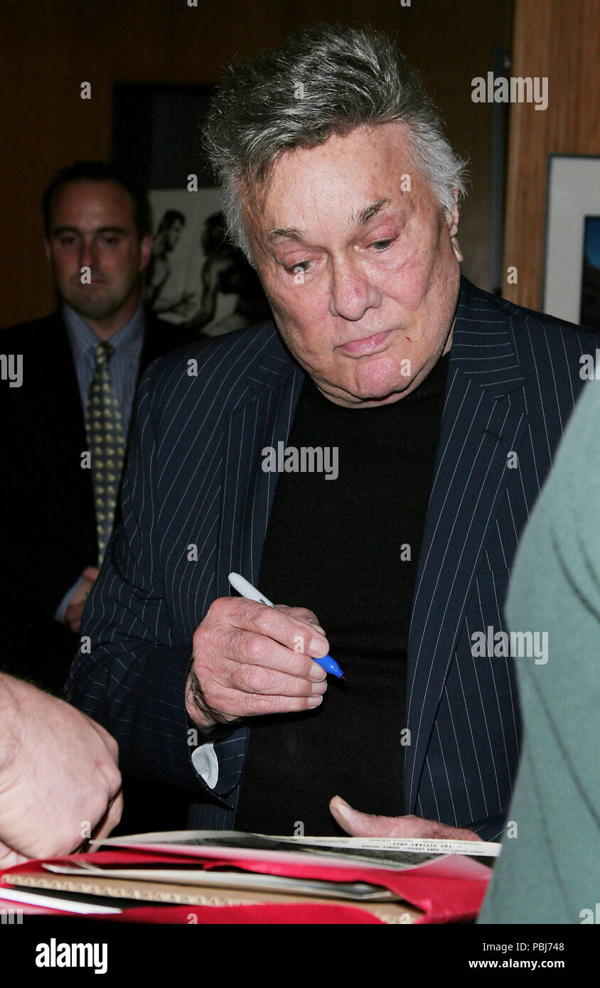 Tony Curtis At The Screening Of The Defiant Ones At Academy of Motion ...