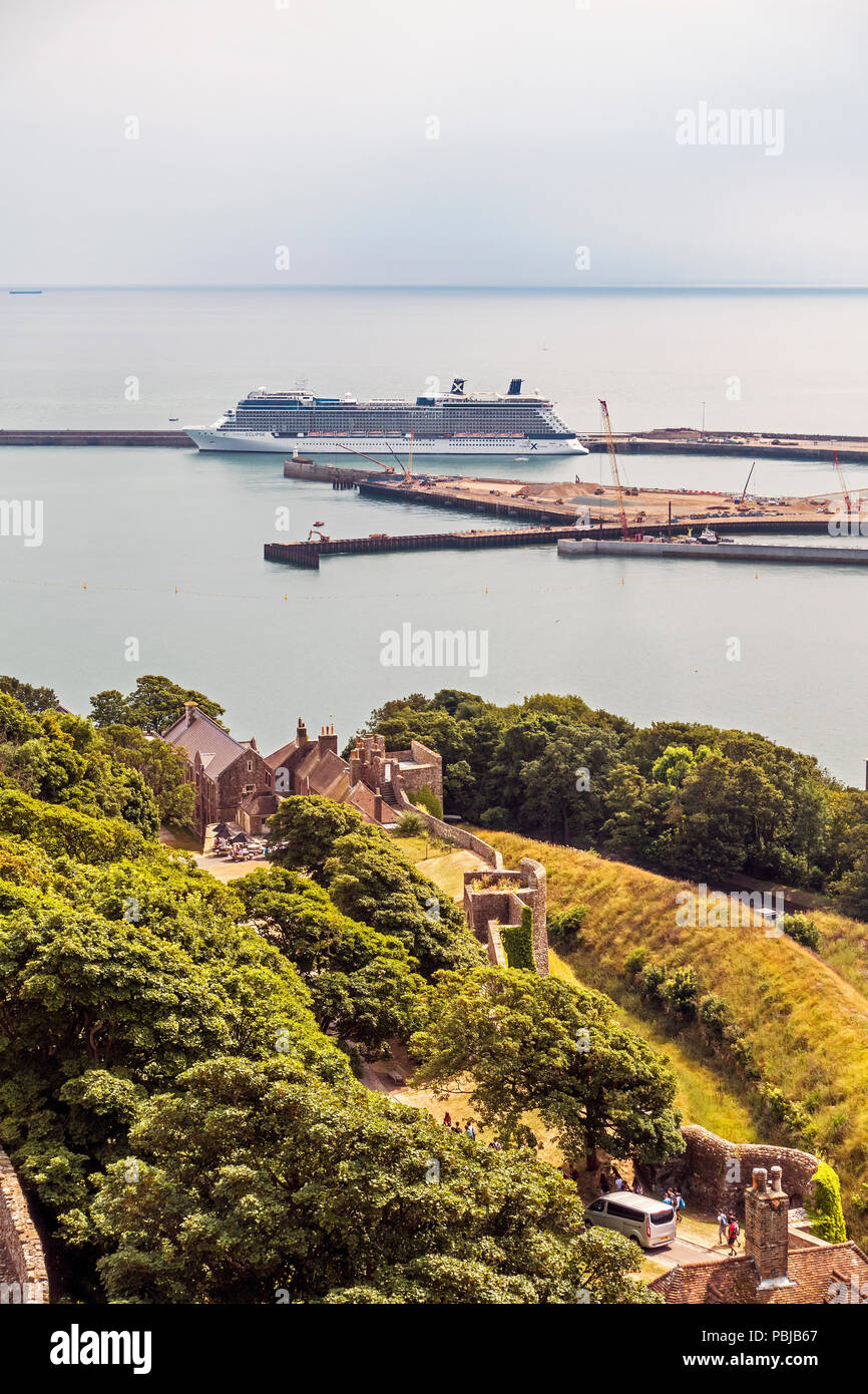 Dover cruise port hi-res stock photography and images - Alamy