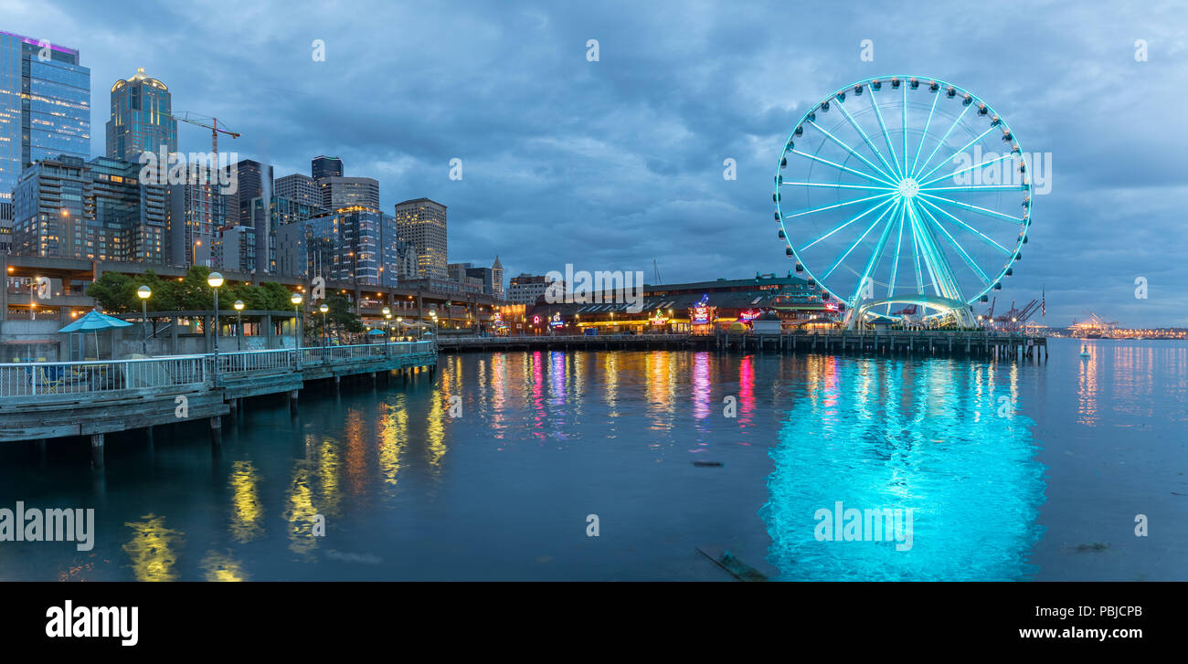 Seattle waterfront 2018 hi-res stock photography and images - Alamy