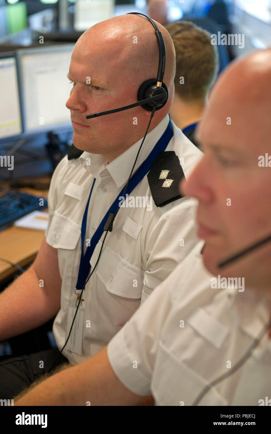 Police control room uk hi-res stock photography and images - Alamy
