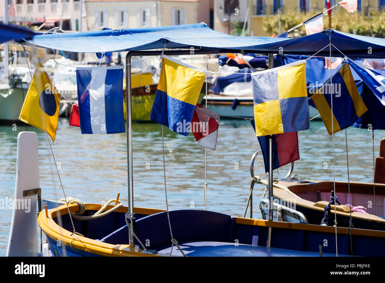 Pointu traditional fishing boat hi-res stock photography and images - Alamy