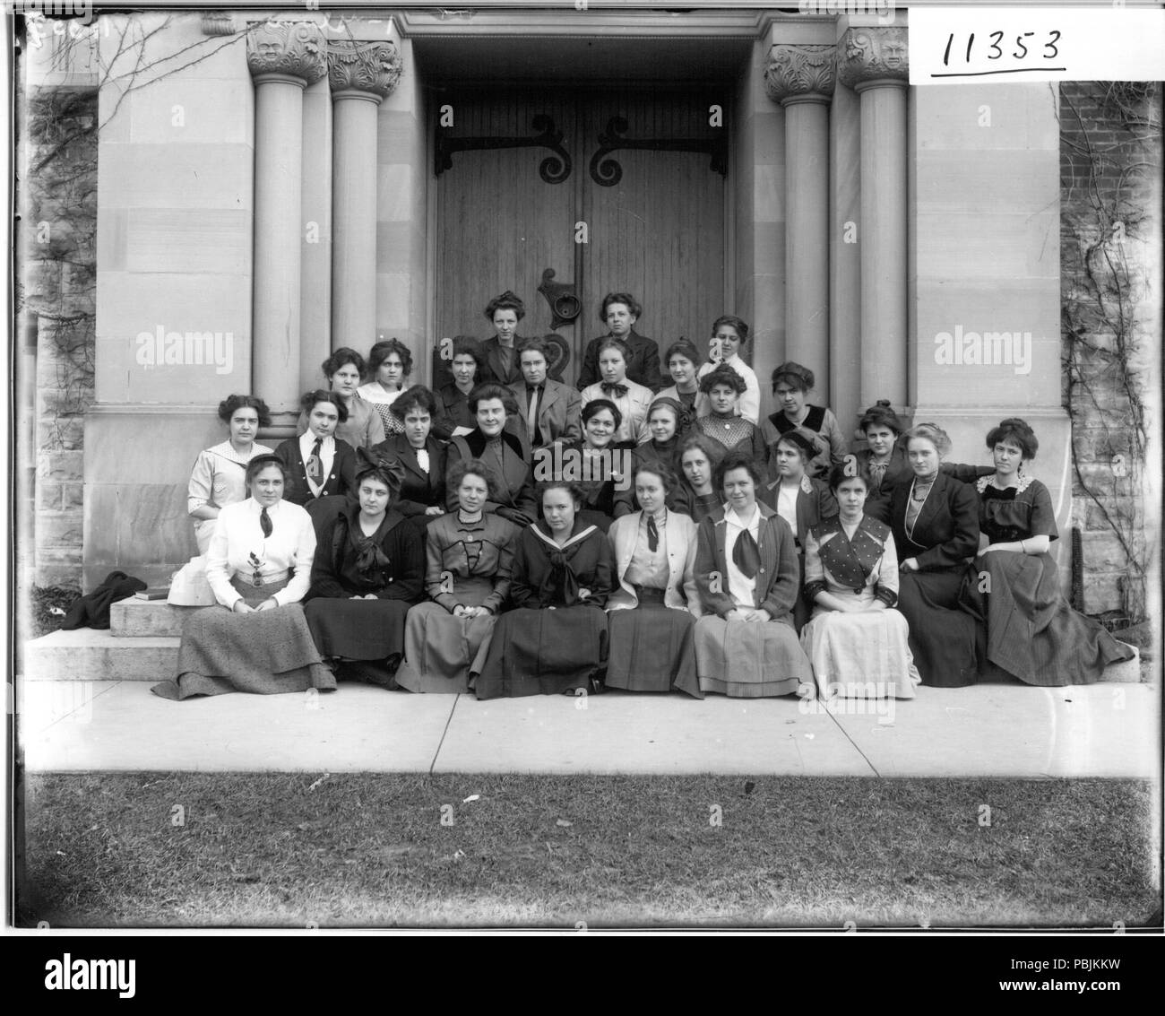 1912 class hi-res stock photography and images - Alamy
