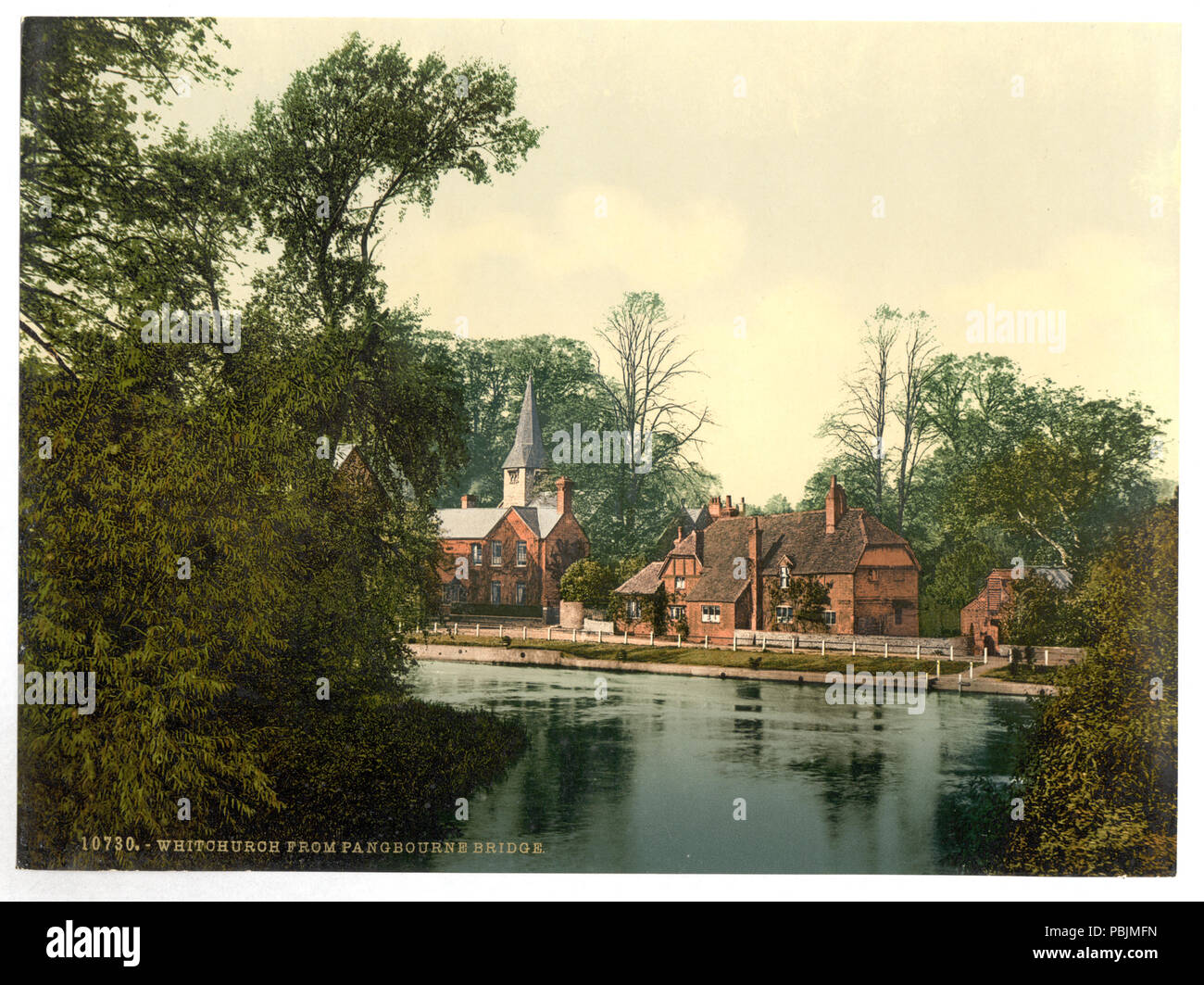 Pangbourne thames hi-res stock photography and images - Alamy