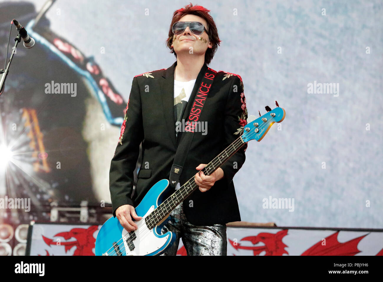 Nicky Wire of the Manic Street Preachers performs on stage at Y Not ...
