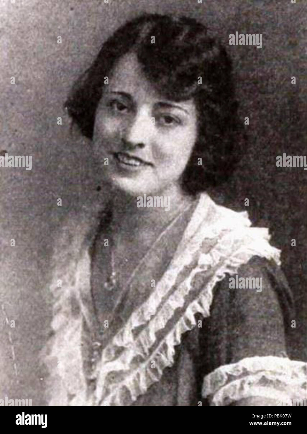1006 Maud Sylvester - Sep 1920 EH Stock Photo - Alamy