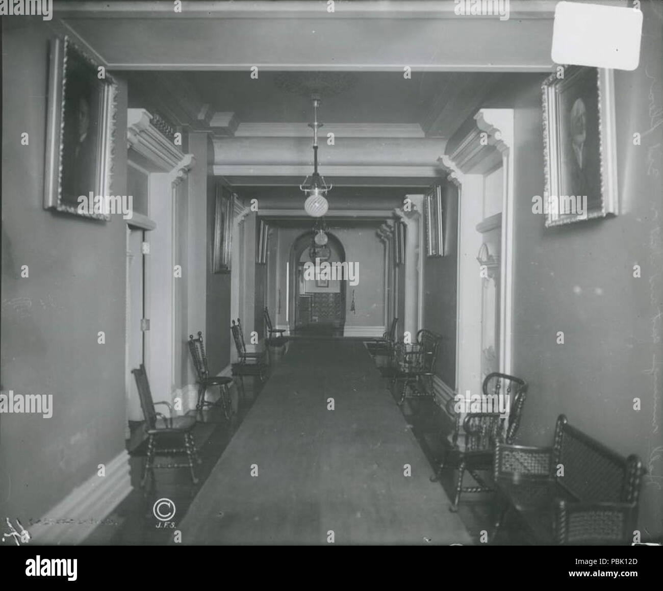 739 Hall or corridor running east and west Stock Photo - Alamy