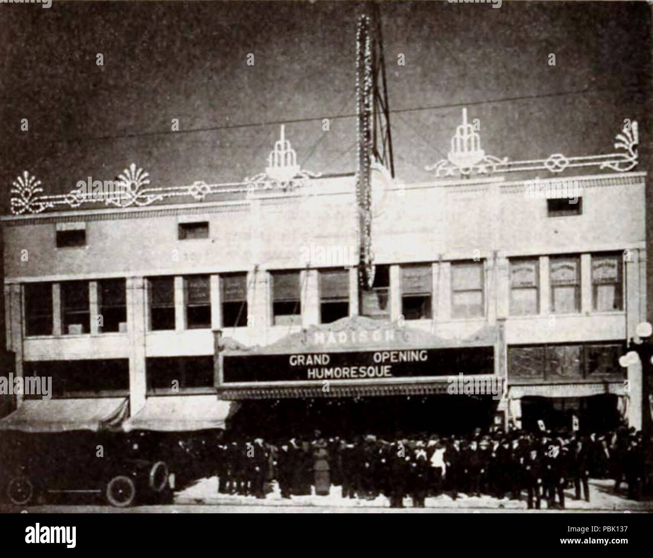 Madison theater hi-res stock photography and images - Alamy