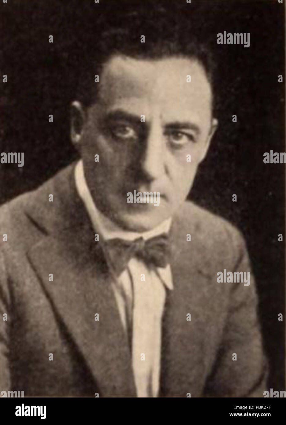 Kolker hi-res stock photography and images - Alamy