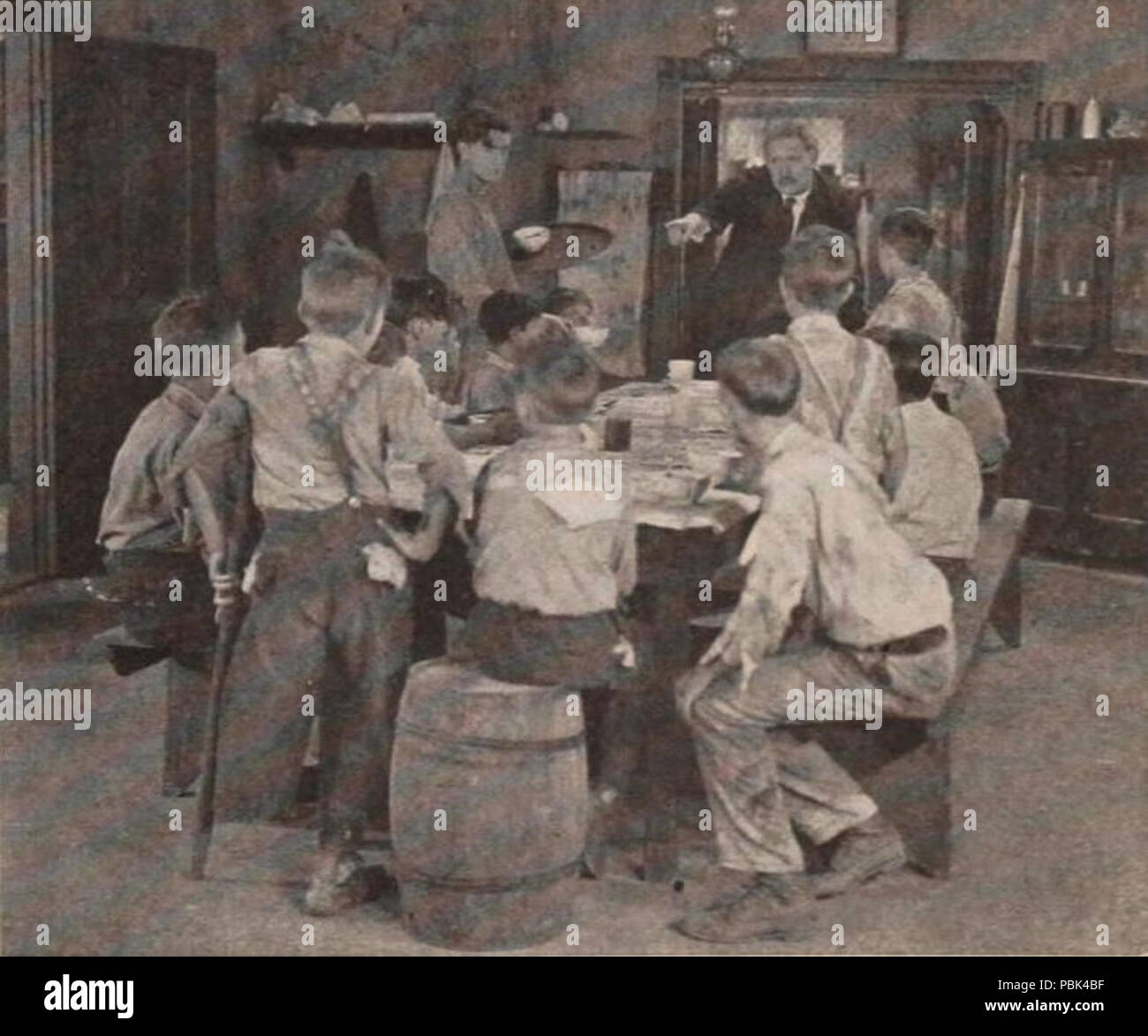 Oliver the musical hi-res stock photography and images - Alamy