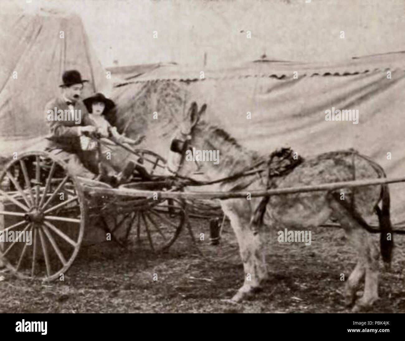 1920s trends hi-res stock photography and images - Alamy