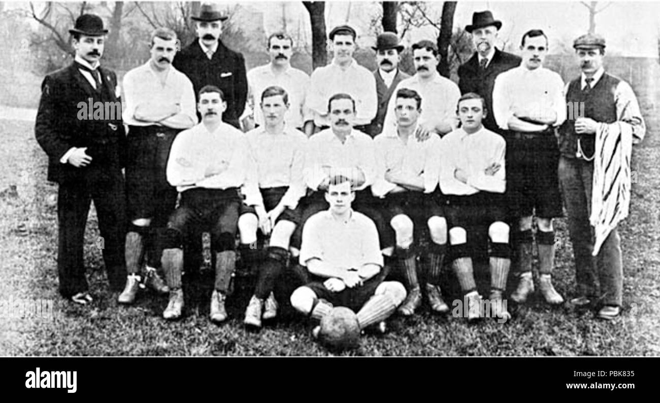 Nottingham forest Black and White Stock Photos & Images - Alamy