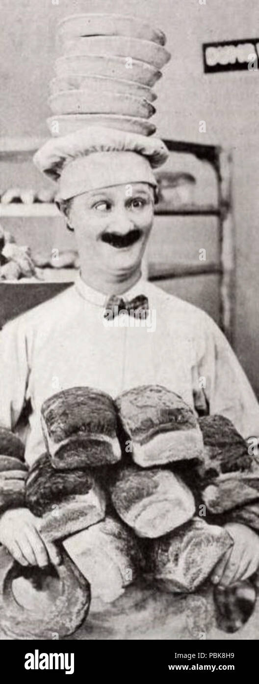 Doughnuts 1920s hi-res stock photography and images - Alamy