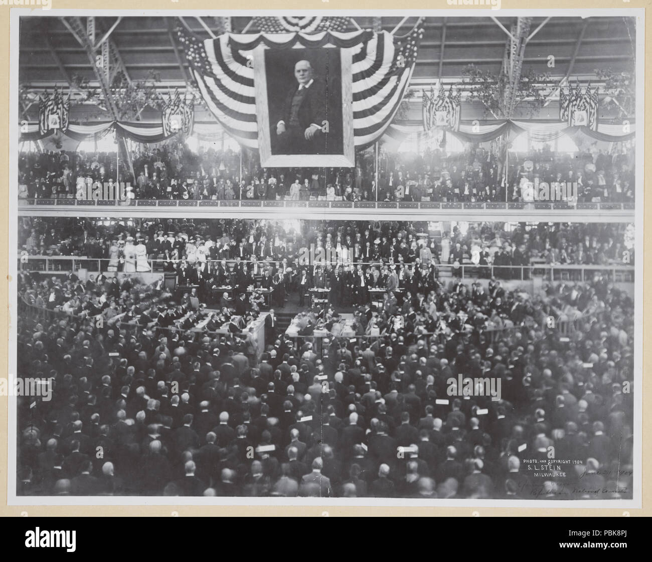 Opening prayer hi-res stock photography and images - Alamy