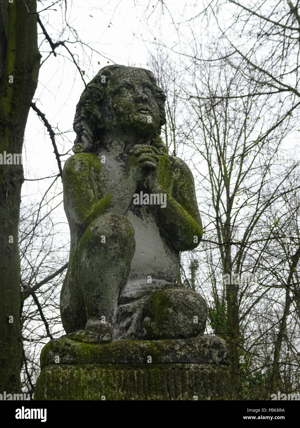 1057 Monument to Jane Maria Clouson (detail Stock Photo - Alamy