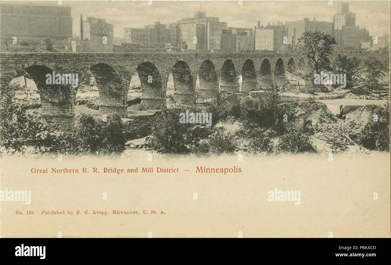 Great railroad bridge hi-res stock photography and images - Alamy