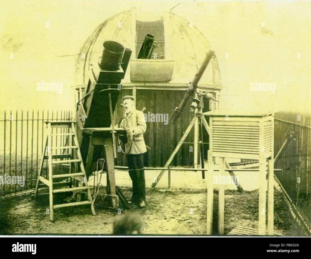 740 Hampstead Observatory 1910 Stock Photo - Alamy