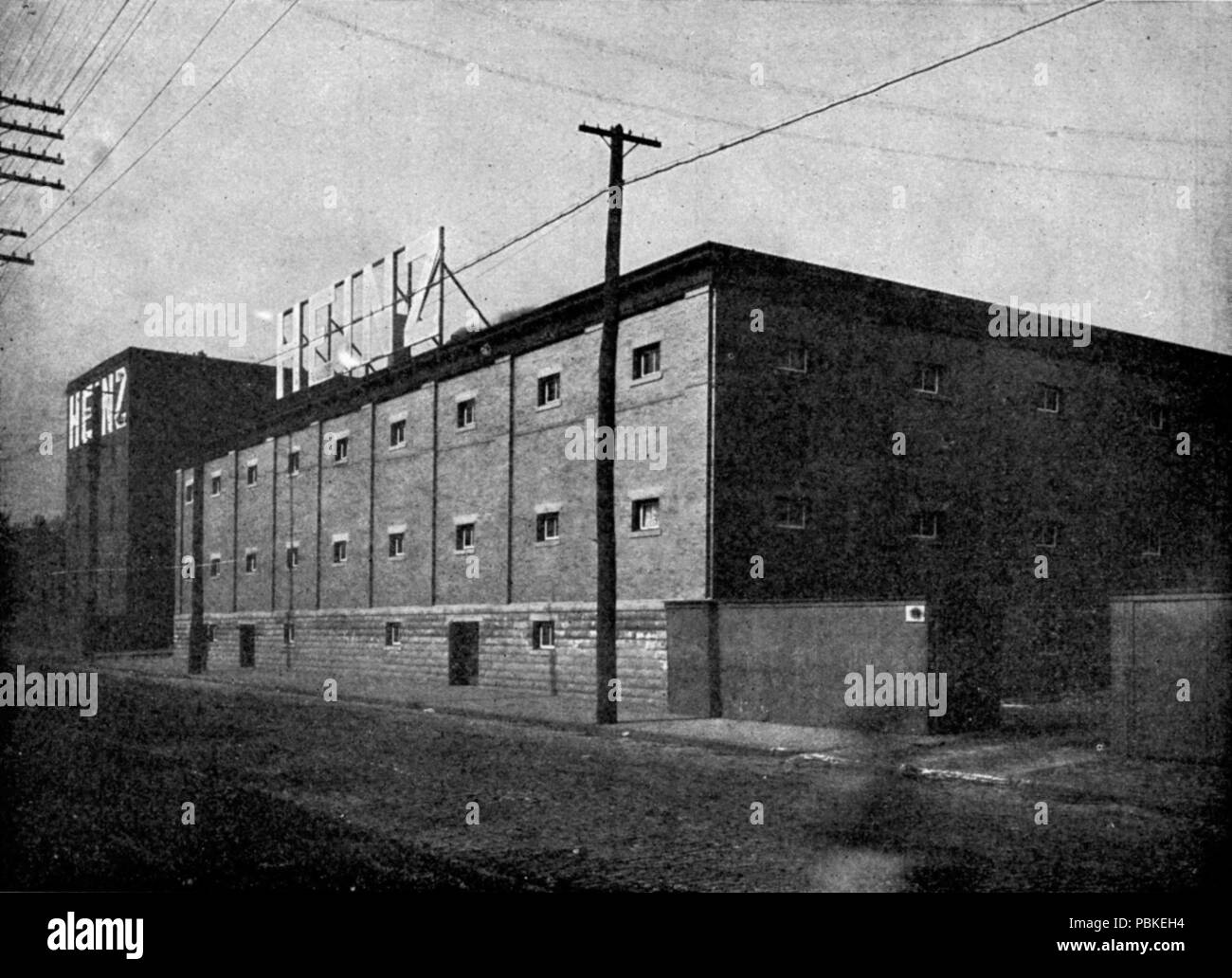 Heinz factory hi-res stock photography and images - Alamy