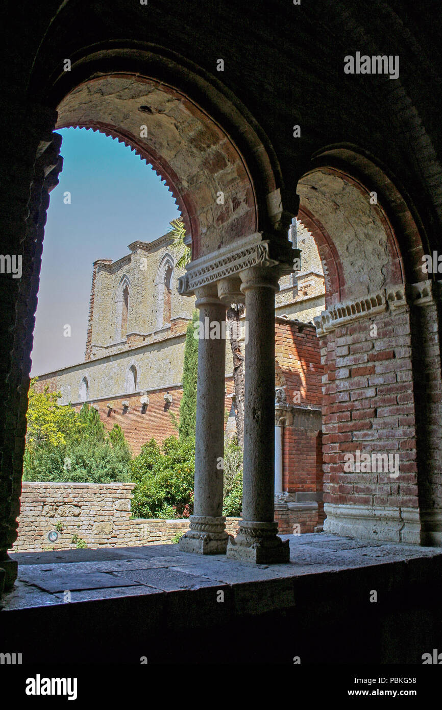 Medieval abbey of San Galgano in Tuscan countryside Stock Photo - Alamy