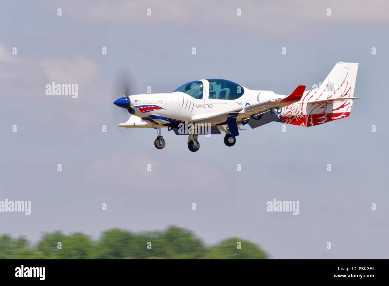 QinetiQ - Grob G-120TP (G-ETPD) landing at RAF Fairford to take part in ...