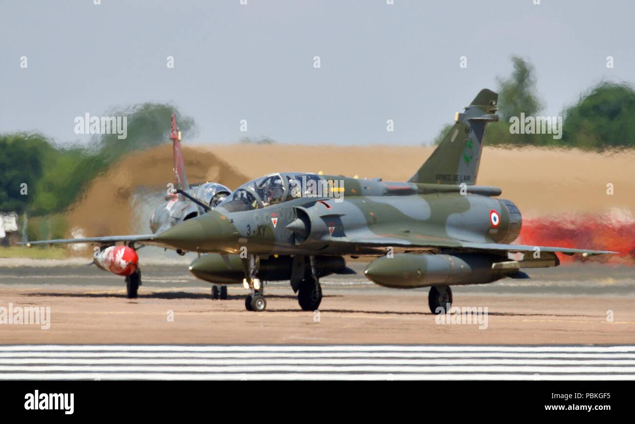French Air Force Mirage 2000D “Couteau Delta” preparing to take off ...