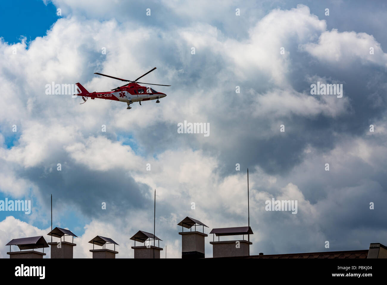 Medical emergency airplane hi-res stock photography and images - Alamy