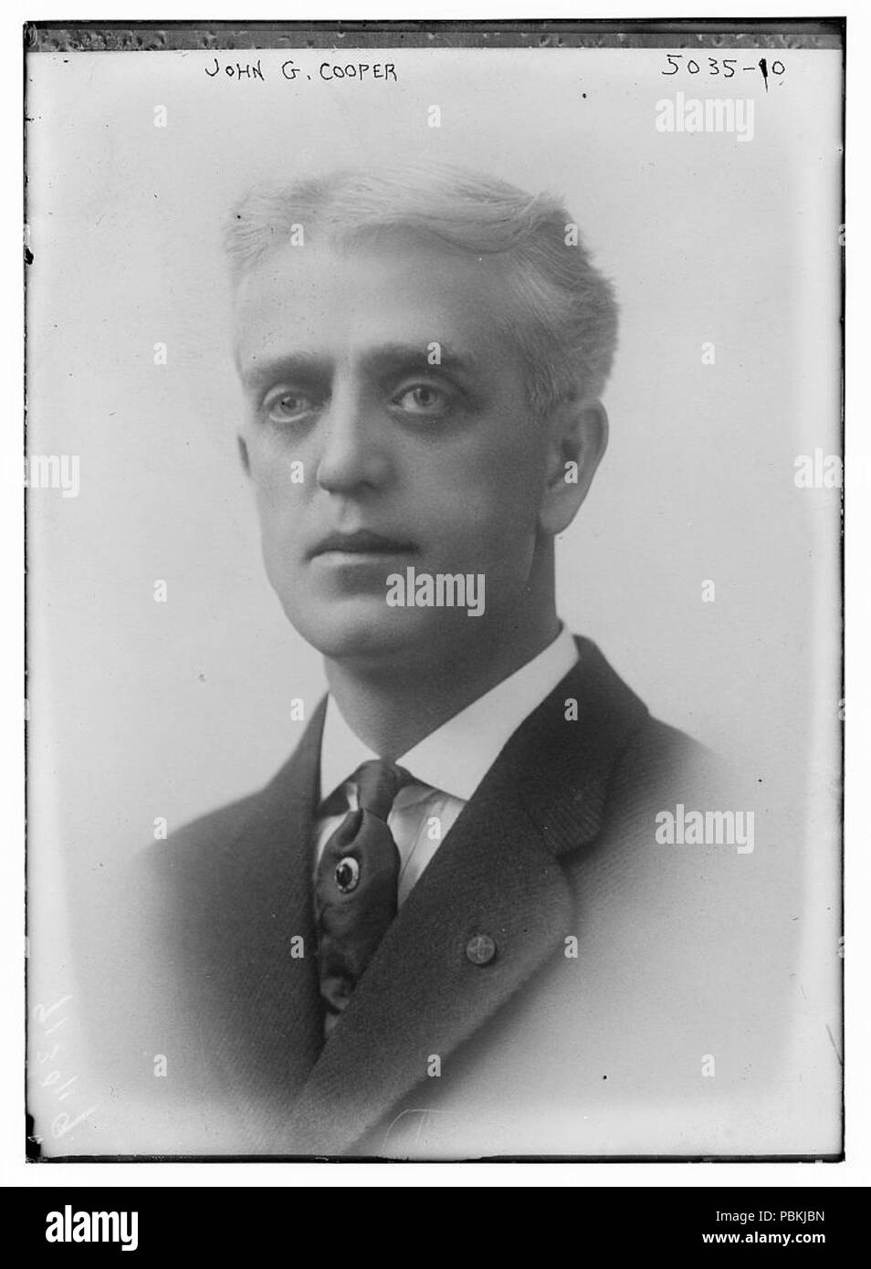 G cooper hi-res stock photography and images - Alamy