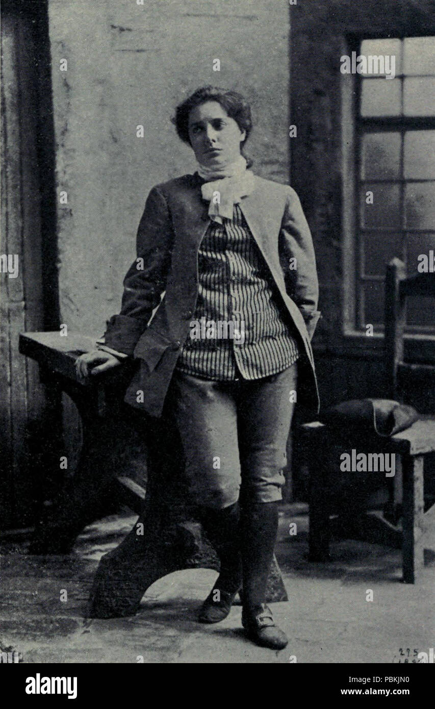 Julia marlowe hi-res stock photography and images - Alamy