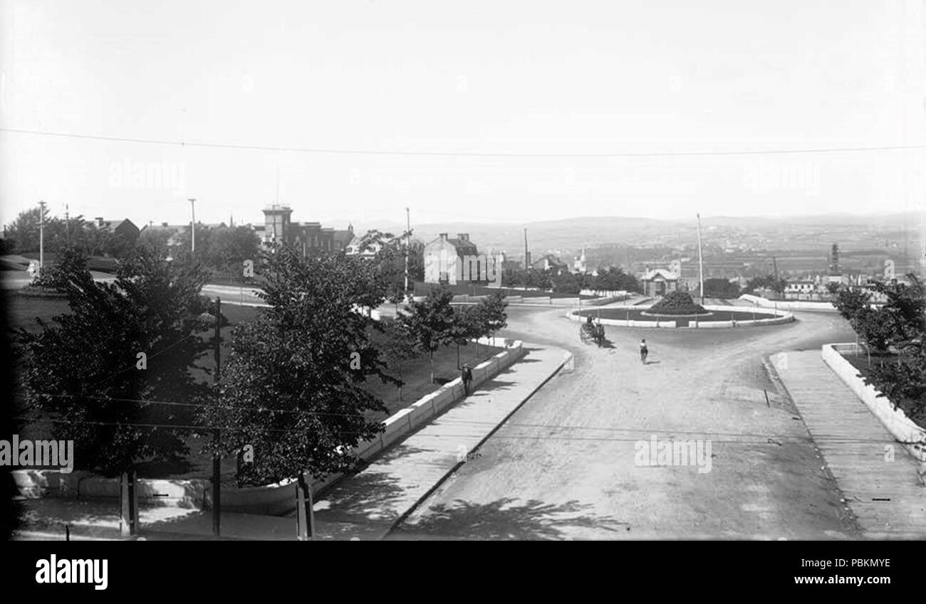 Dufferin avenue hi-res stock photography and images - Alamy