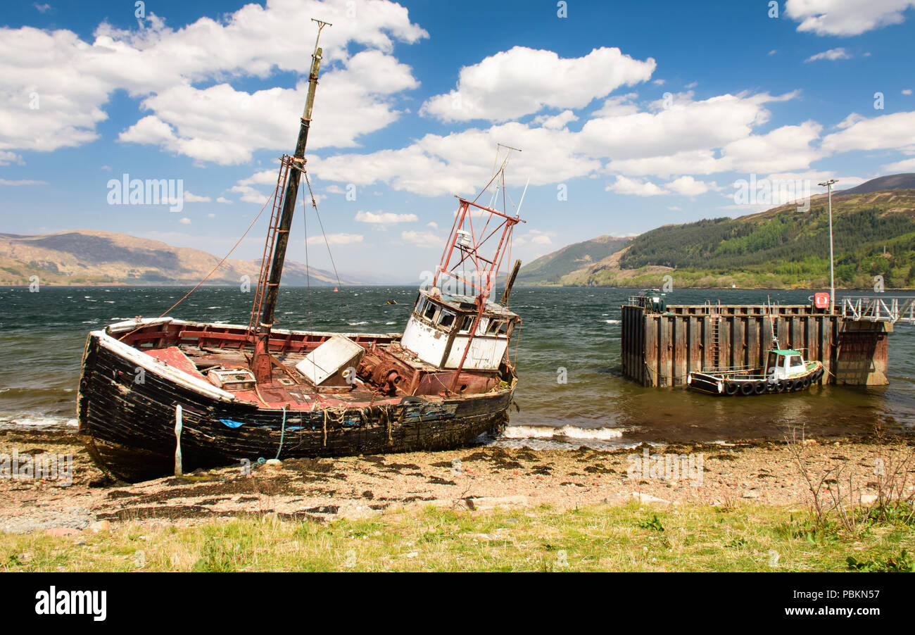 Wreck fishing boat hi-res stock photography and images - Alamy