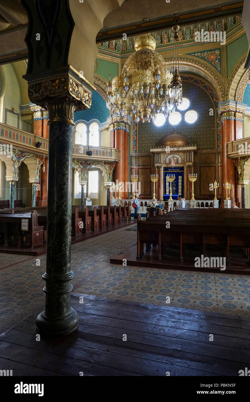 Sofia synagogue interior hi-res stock photography and images - Alamy
