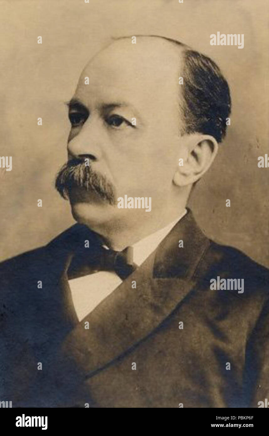Physician figure hi-res stock photography and images - Alamy