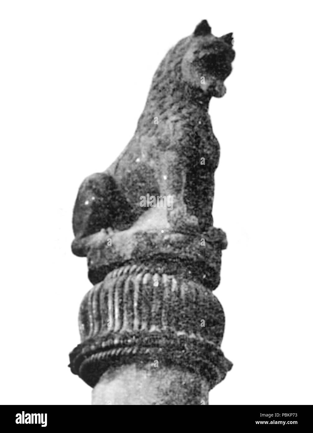 Pillar capital Black and White Stock Photos & Images - Alamy