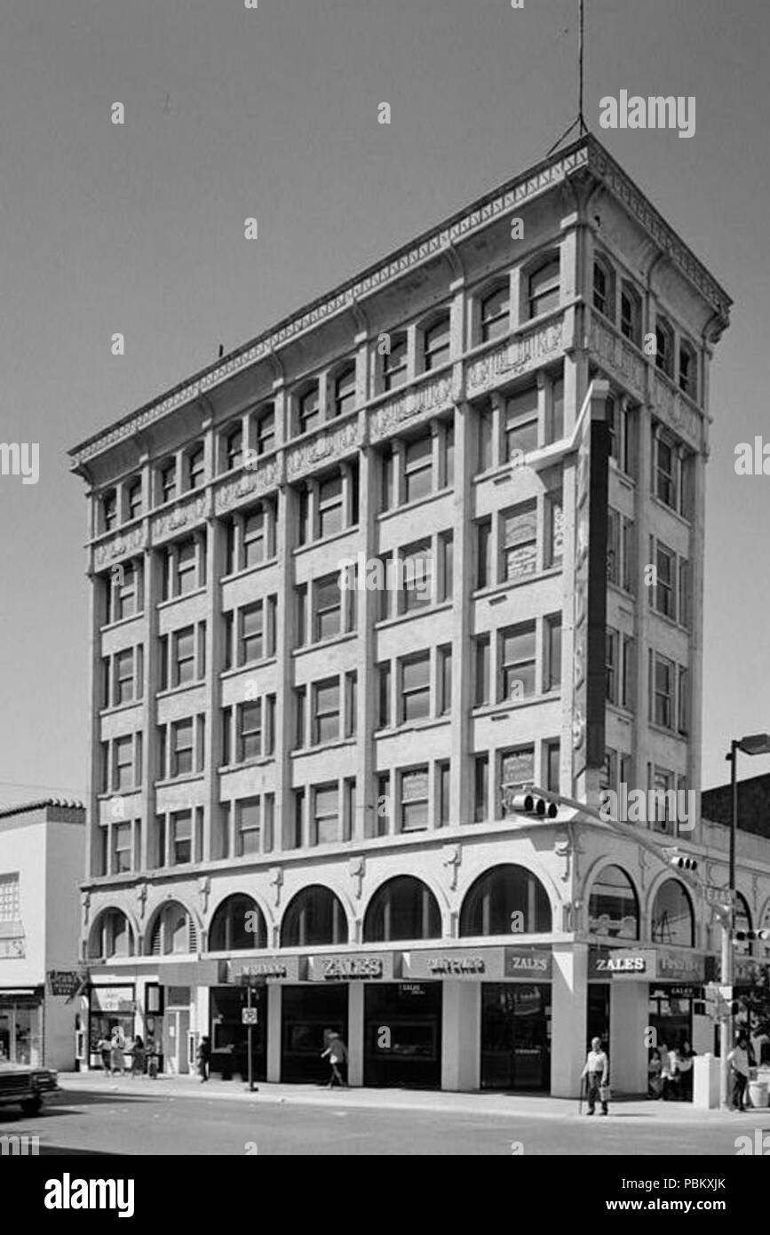 Bigelow building hi-res stock photography and images - Alamy