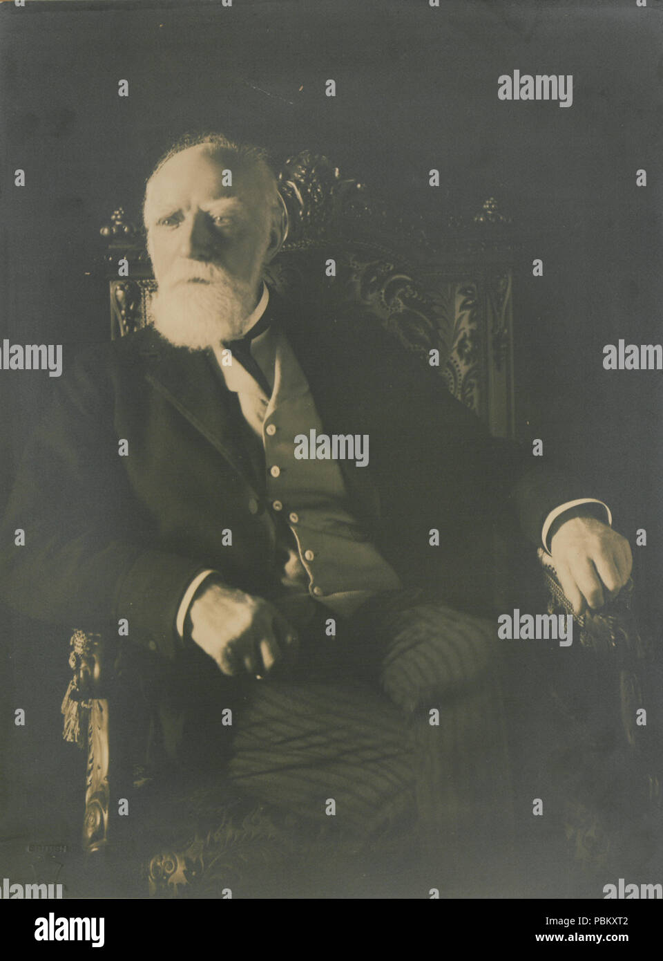 Lord strathcona hi-res stock photography and images - Alamy