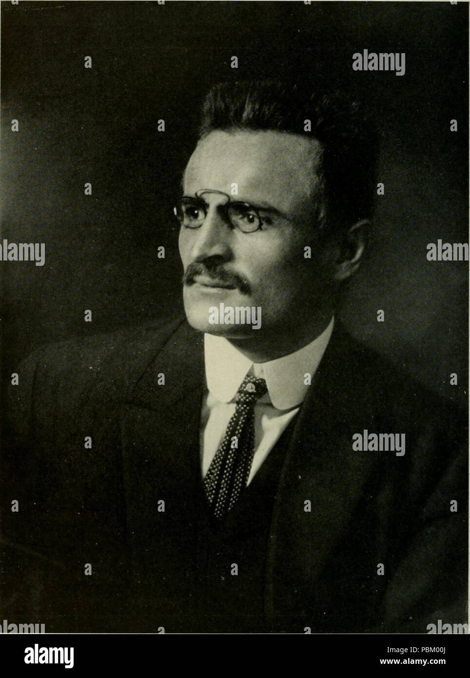 Herbert lang hi-res stock photography and images - Alamy