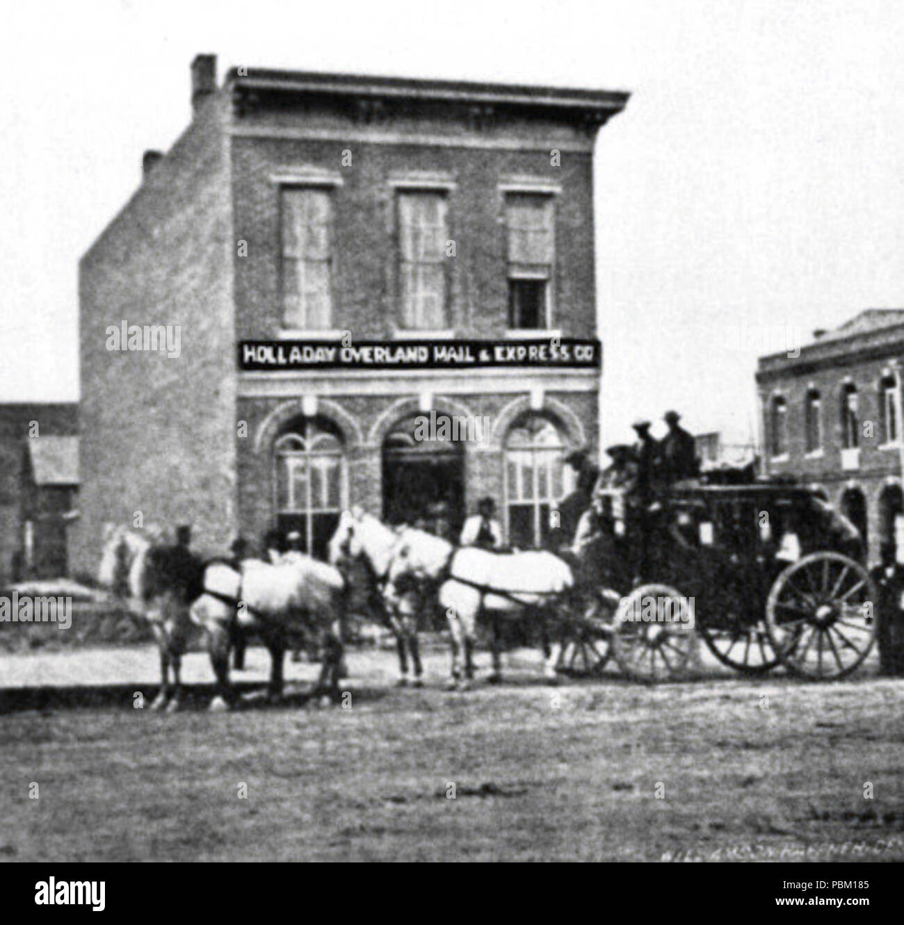 Overland stagecoach hi-res stock photography and images - Alamy