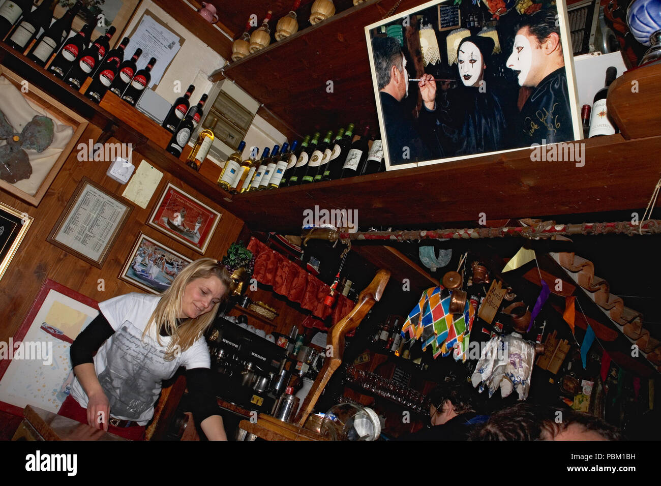 Osteria da baco hi-res stock photography and images - Alamy