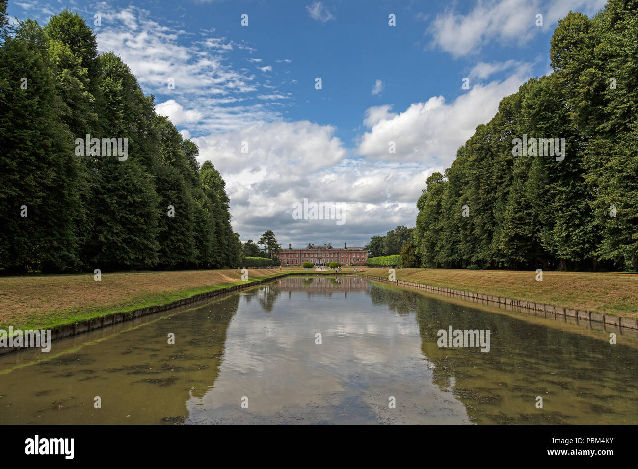 Erddig house hi-res stock photography and images - Alamy