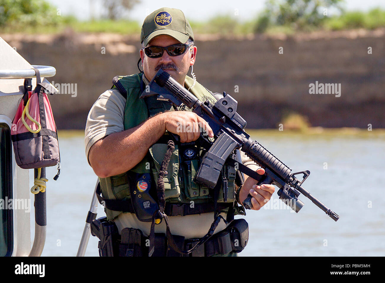 Border Patrol Agent patrol on Safe-Boat in South Texas McAllen, Rio ...