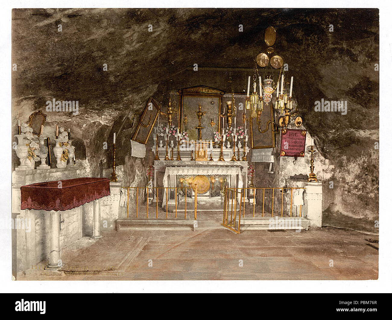 . English: Interior of the Grotto of the Agony, Jerusalem, Israel ...