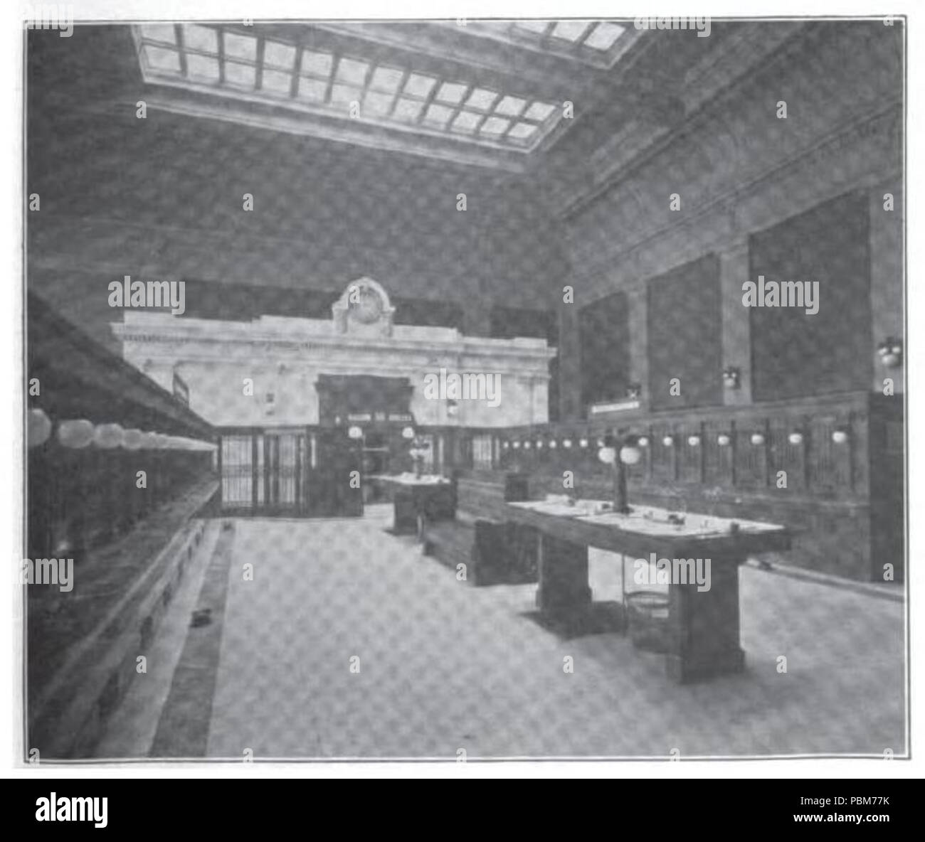 German bank interior hi-res stock photography and images - Alamy