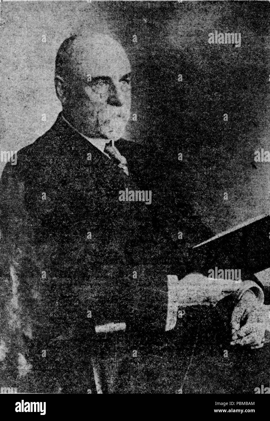 The newspaper managing editor Black and White Stock Photos & Images - Alamy