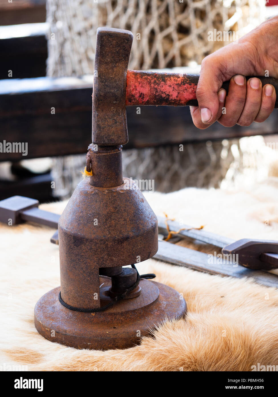 Old Currency Money Stamping or Pressing Machine, vintage engraved Stock ...