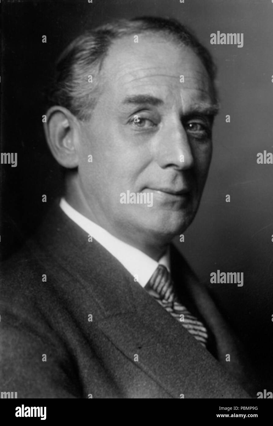 1918 portrait hi-res stock photography and images - Alamy
