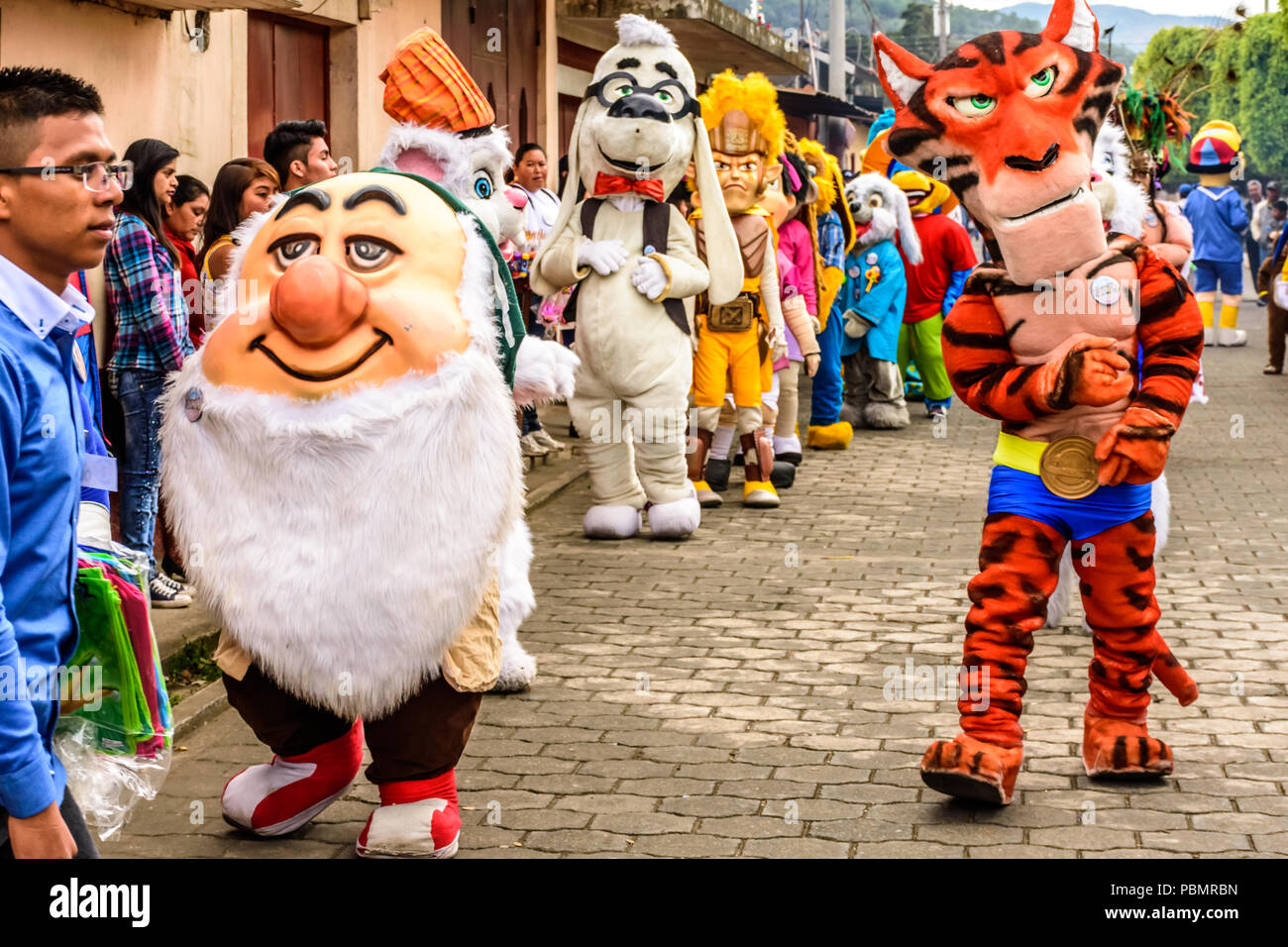 Cartoon character parade hi-res stock photography and images - Alamy
