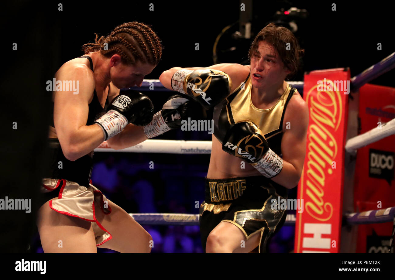 Ibf world female lightweight hi-res stock photography and images - Alamy